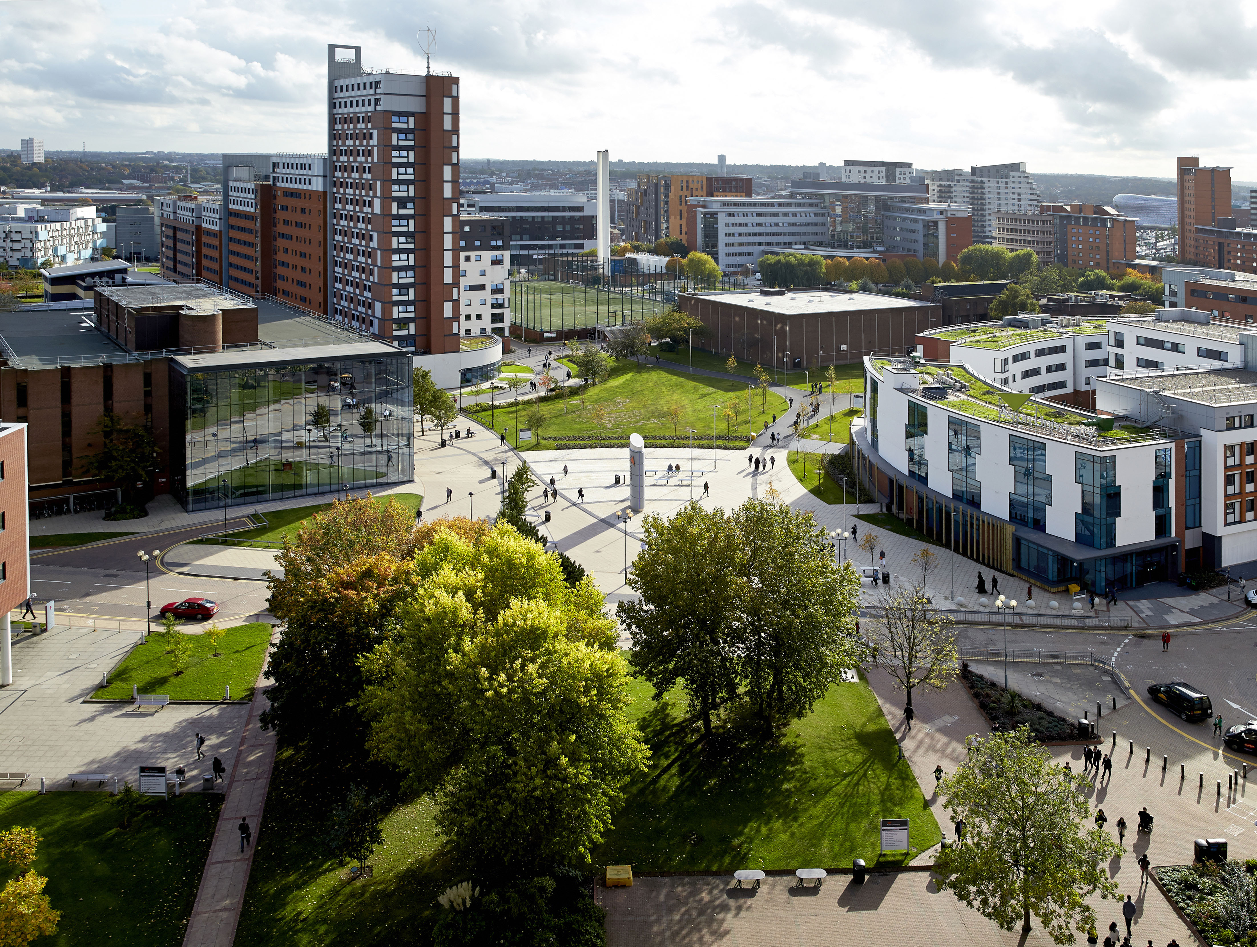 阿斯顿大学 - 英国