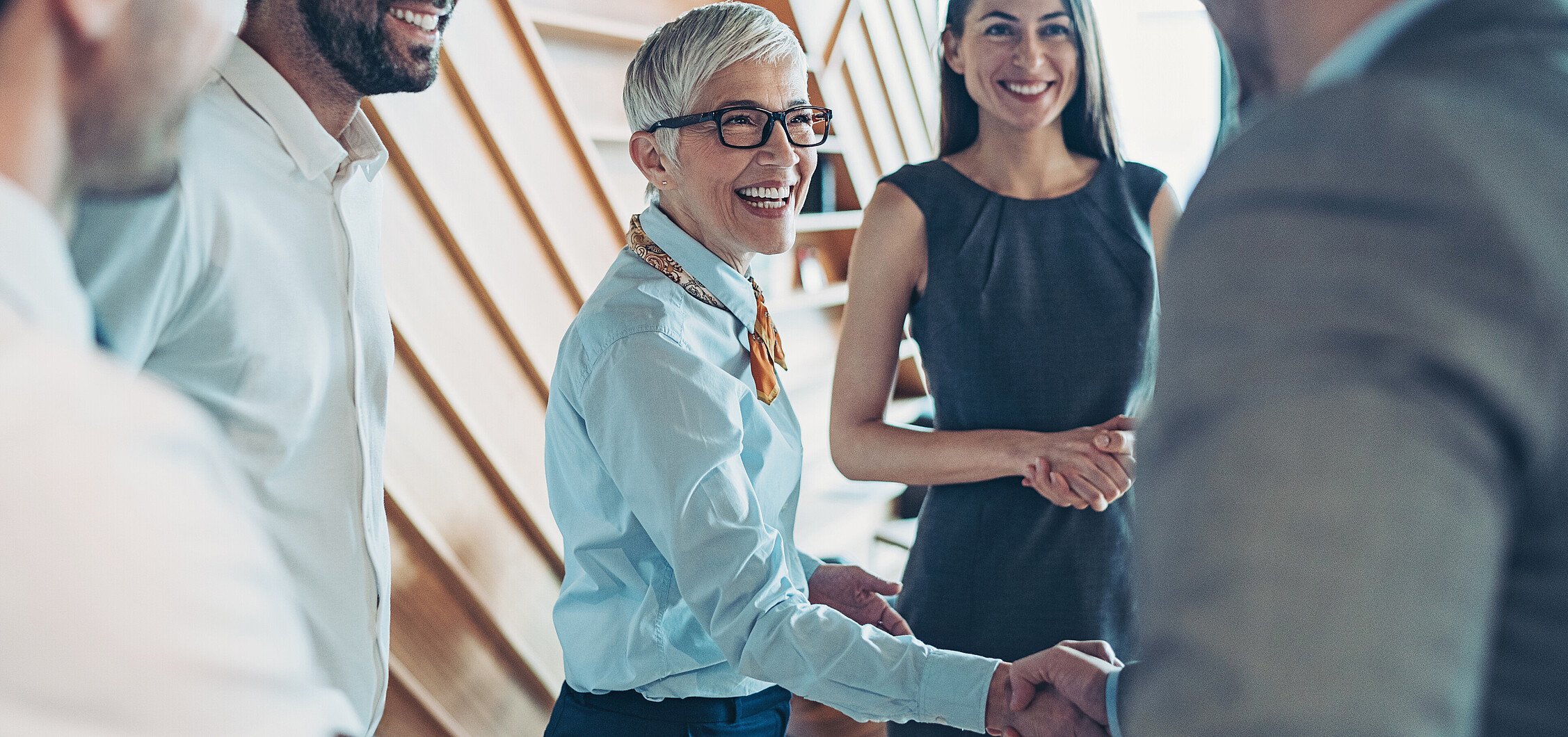 How to address people correctly? - French Etiquette